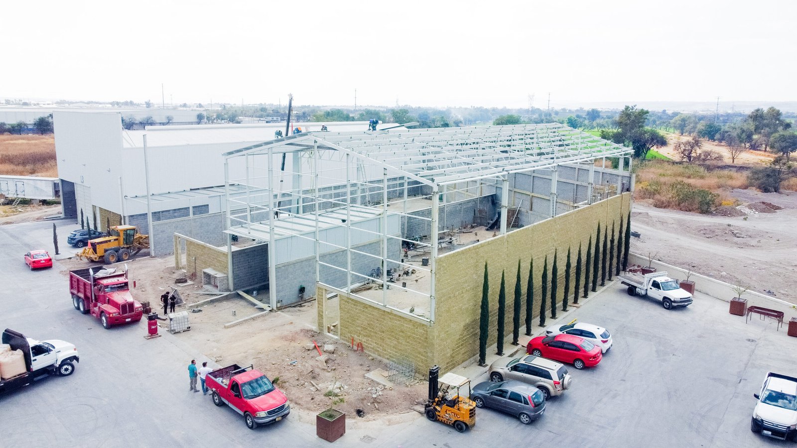 uversa – Estructuras Metálicas – Construimos Solidez desde la Base