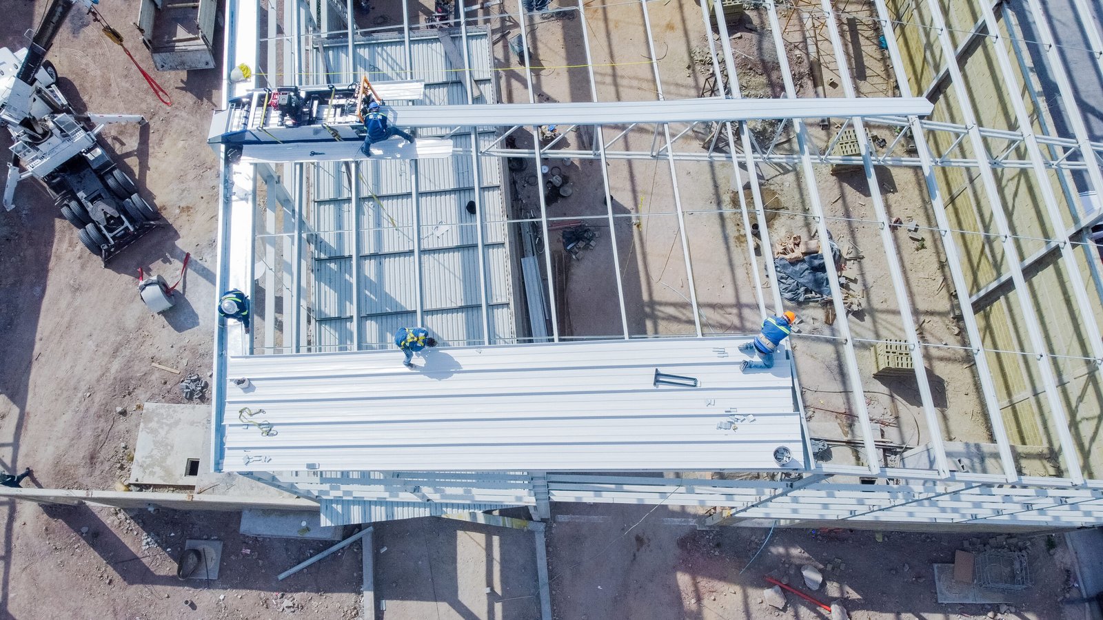 uversa – Estructuras Metálicas – Construimos Solidez desde la Base