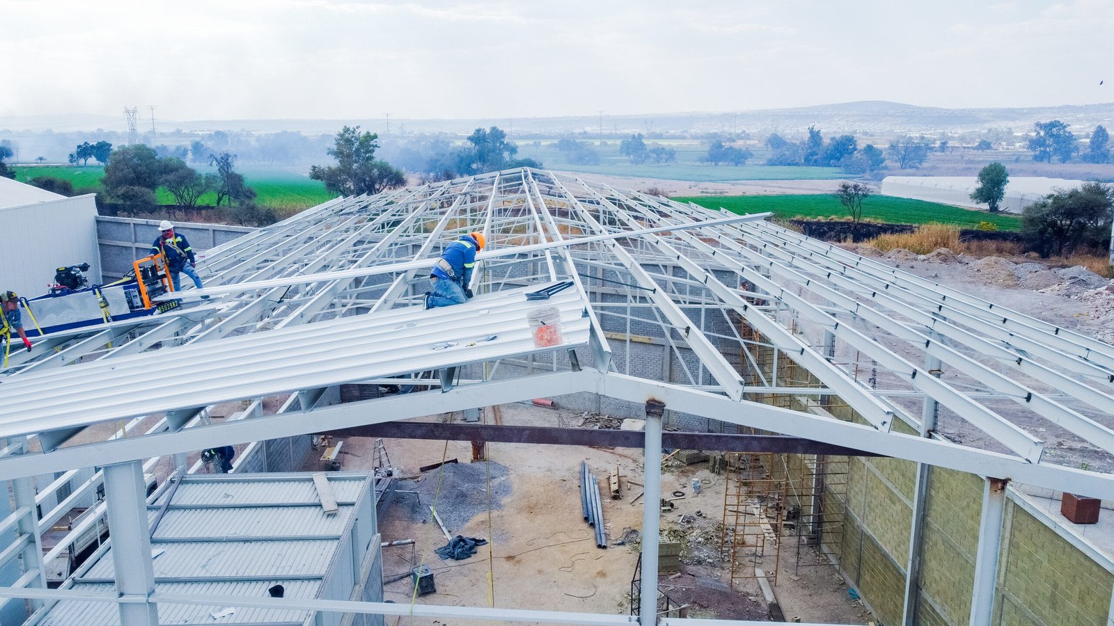 Proyectos – uversa – Estructuras Metálicas