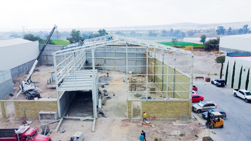 uversa – Estructuras Metálicas – Construimos Solidez desde la Base