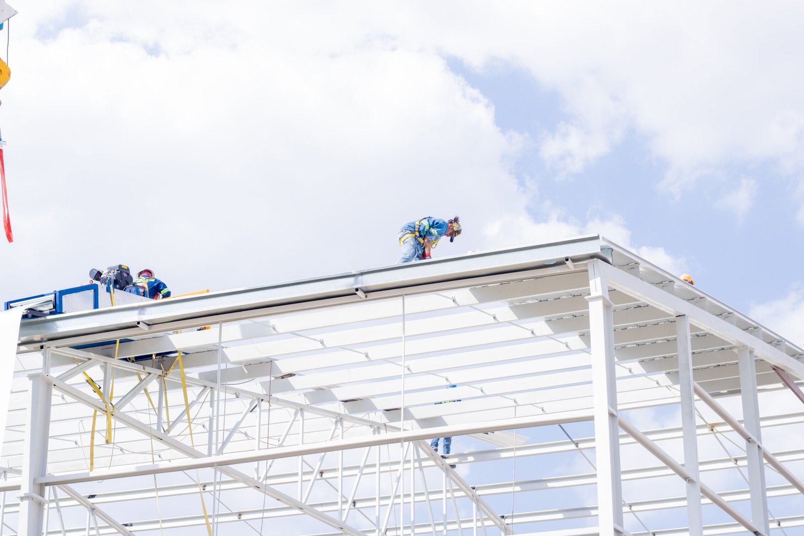 uversa – Estructuras Metálicas – Construimos Solidez desde la Base