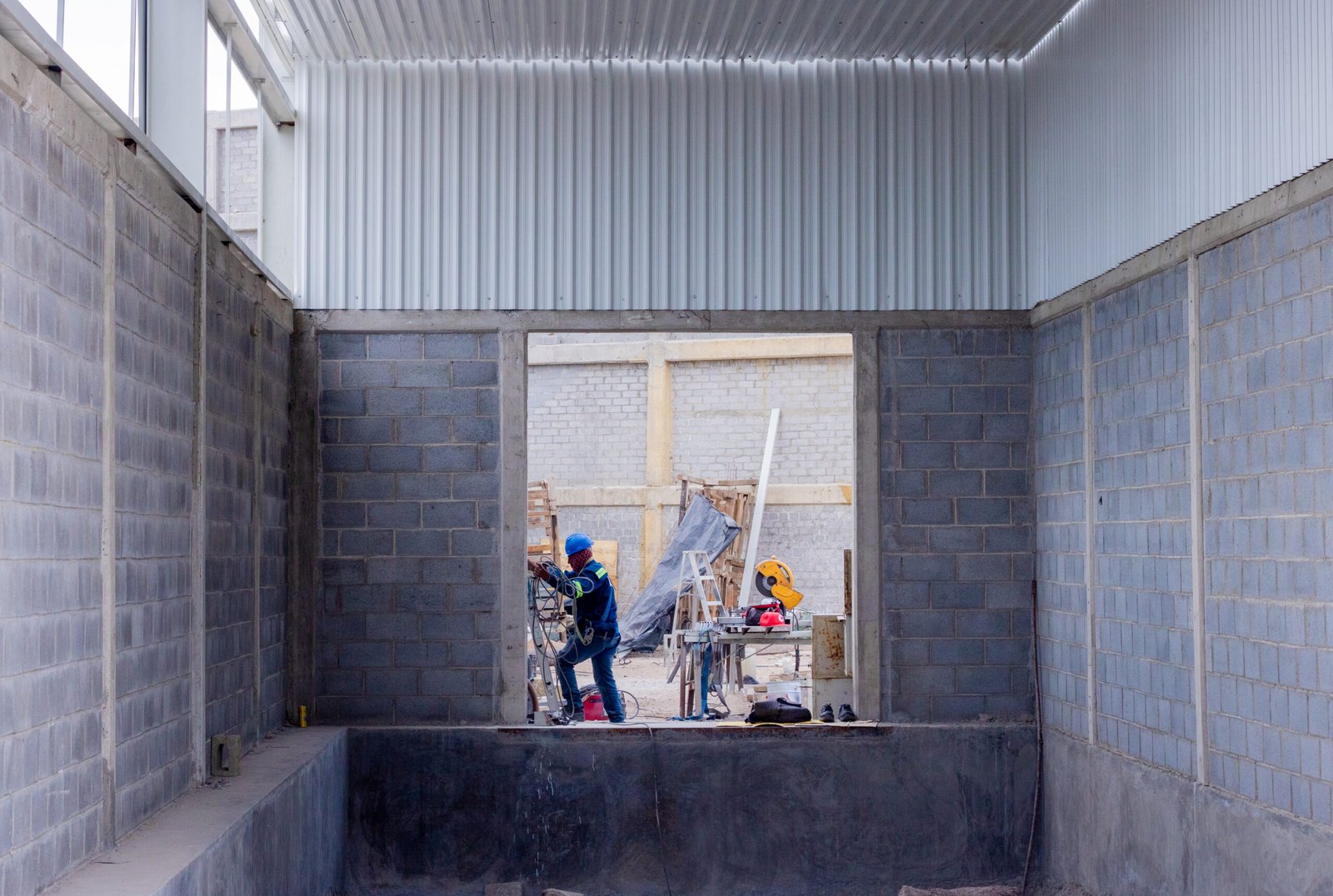 uversa – Estructuras Metálicas – Construimos Solidez desde la Base