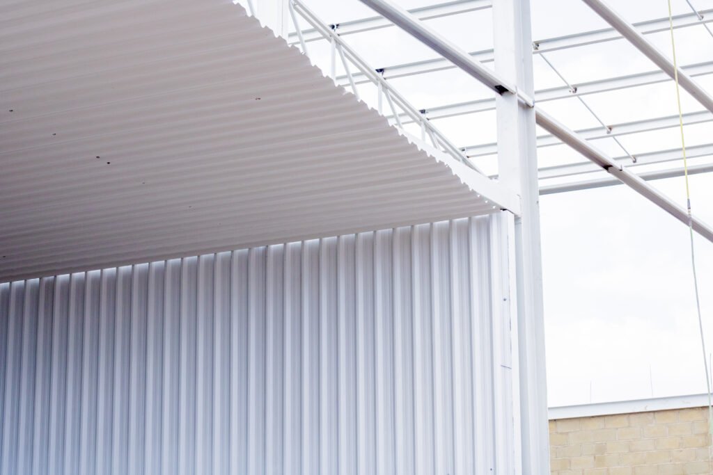 Fabricación de Láminas (KR-18, R101 y Losacero) – uversa – Estructuras ...